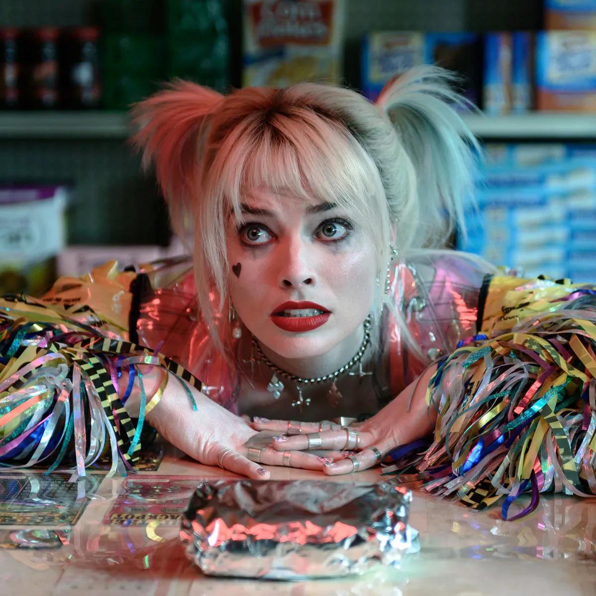 Jerking Off While Watching Margot In Birds Of Prey Scrolller