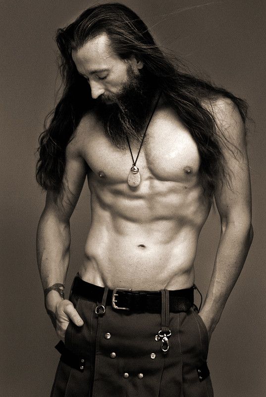 Jesse Elksrunning | Scrolller