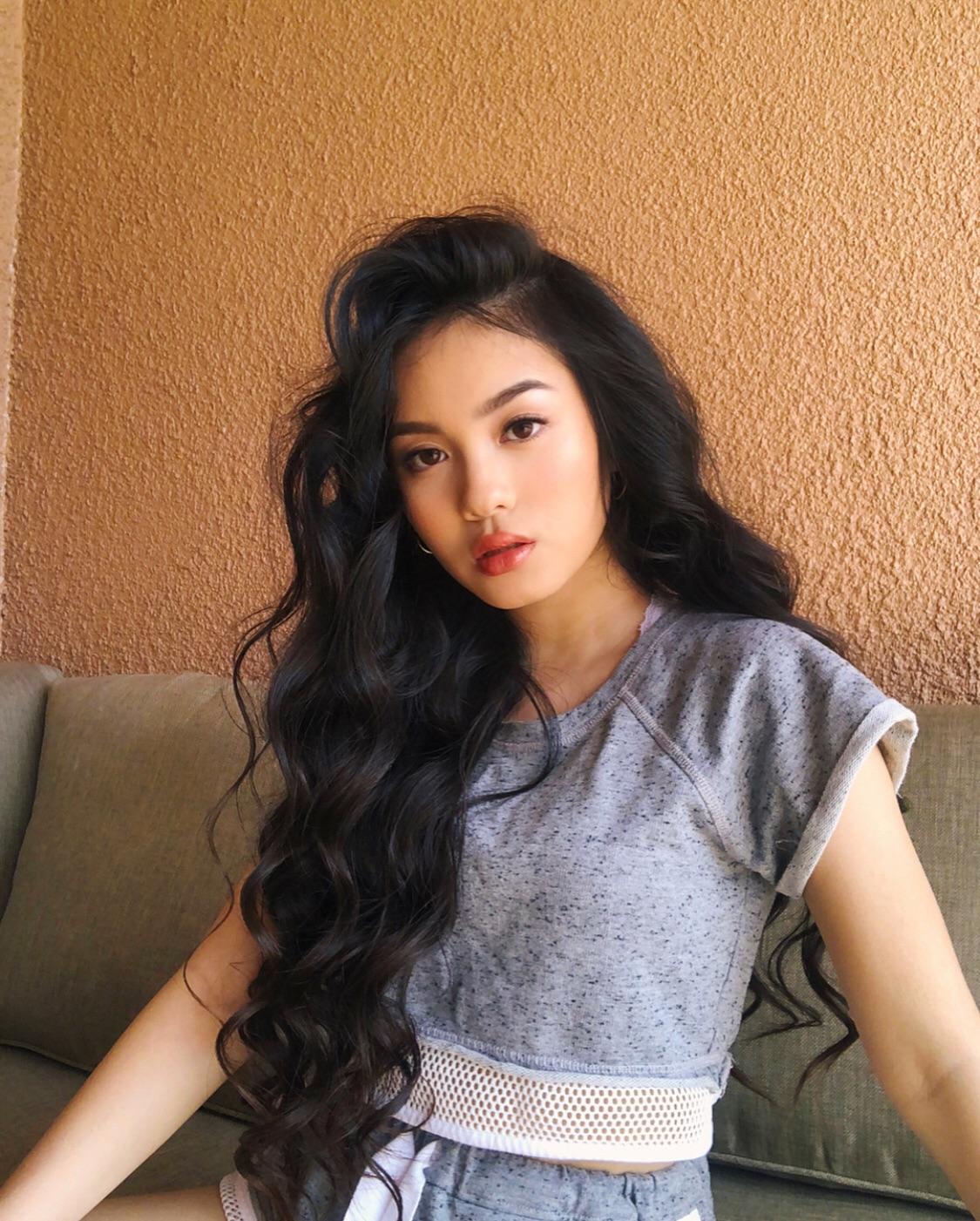 Jessica Vu | Scrolller