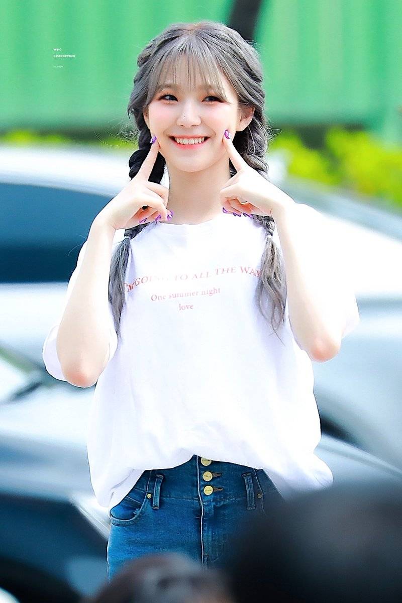 Jiheon poke | Scrolller