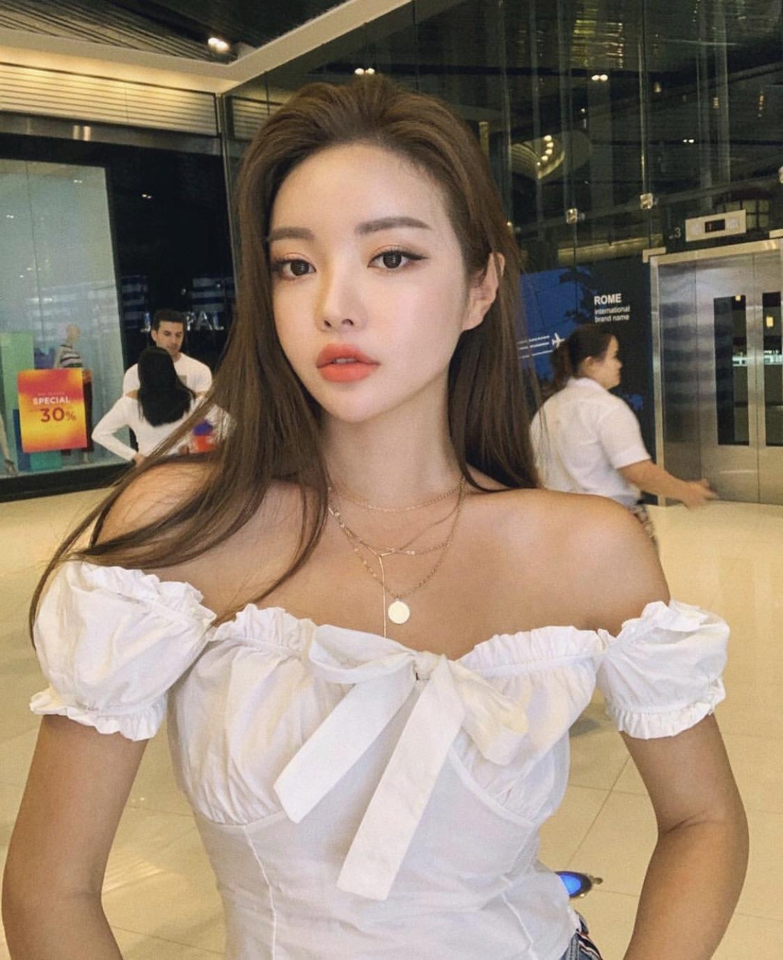 Discover more like Beautiful_asians: Jin and Related Content | Scrolller