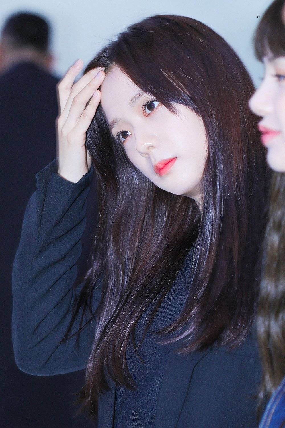 Jisoo | Scrolller