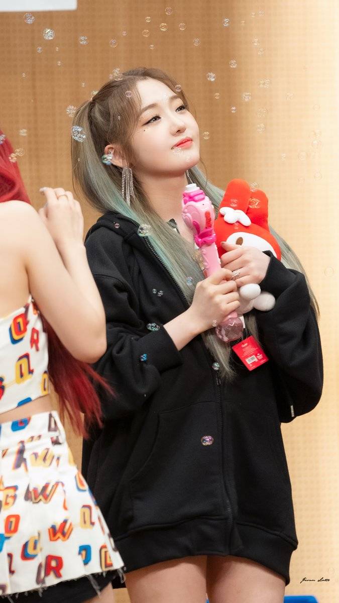 Jisun bubbles | Scrolller