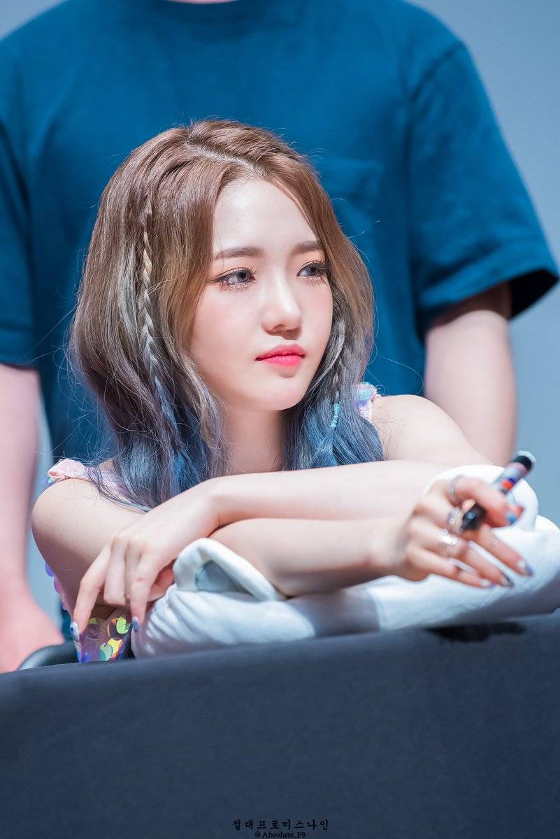 Jisun smol braids | Scrolller