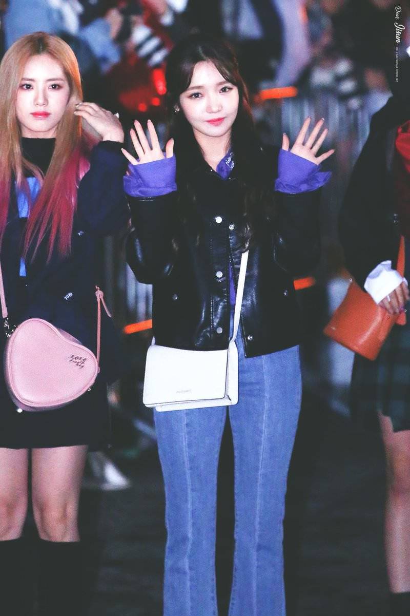 Jisun waves | Scrolller