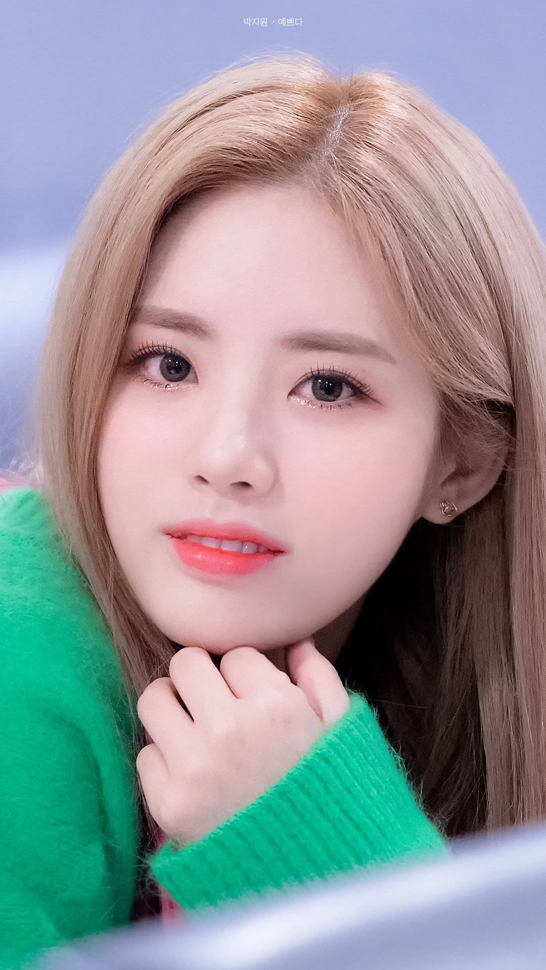 Jiwon look | Scrolller