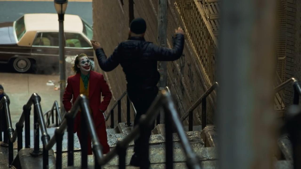 Joaquin Phoenix learning Choreography | Scrolller