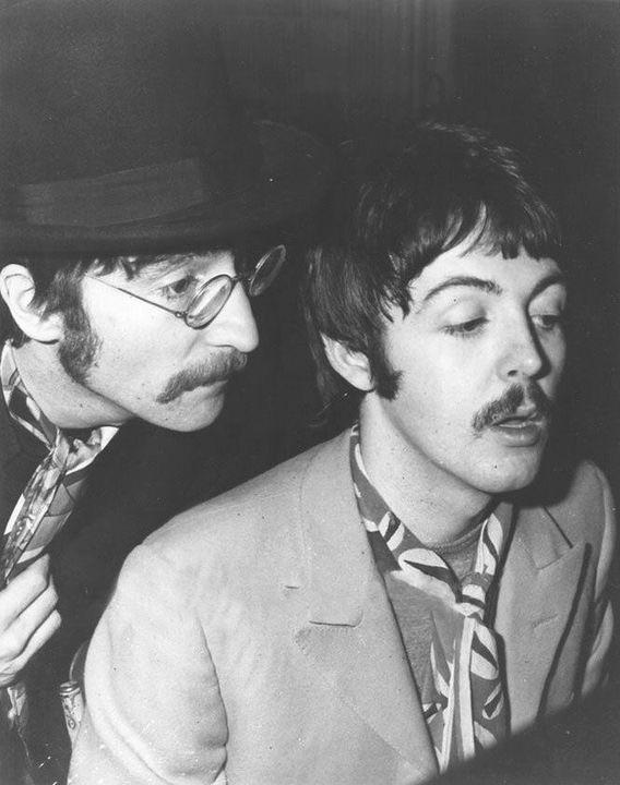 John and Paul, 1967 | Scrolller