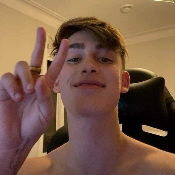 Johnny Orlando (@johnnyorlando) | Scrolller