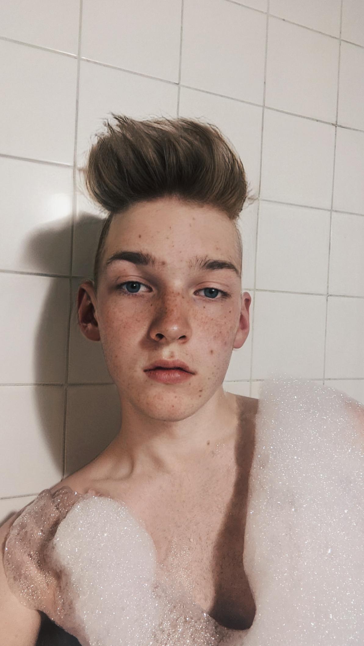 Join me? | Scrolller