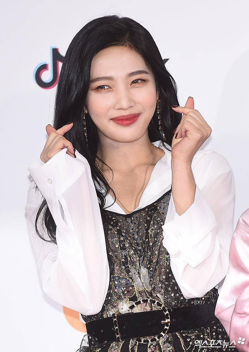 Joy Hearts | Scrolller