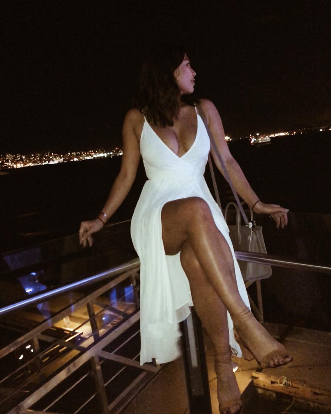 Juicy Chinese girl showing skin | Scrolller