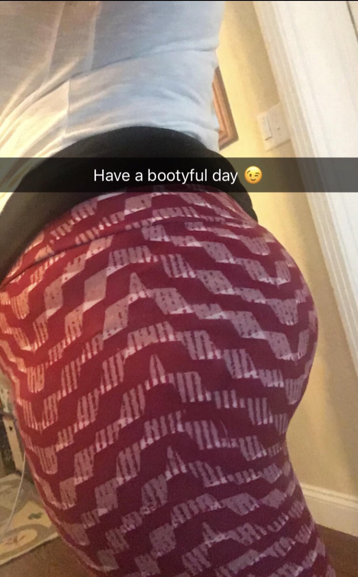 Juicy peach | Scrolller