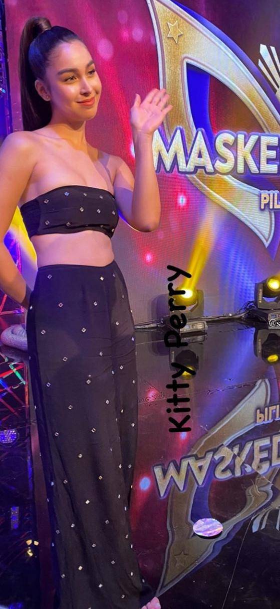 Julia Barretto | Scrolller