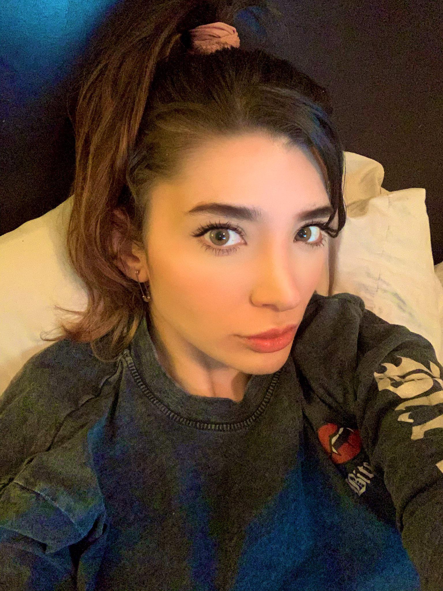 Julia Song | Scrolller