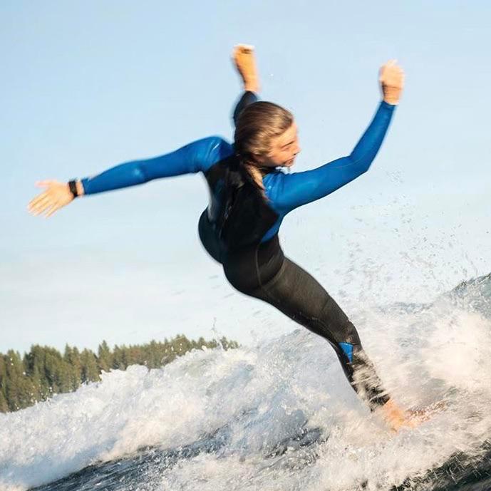 Julianne Hough showing some butt while surfing! | Scrolller