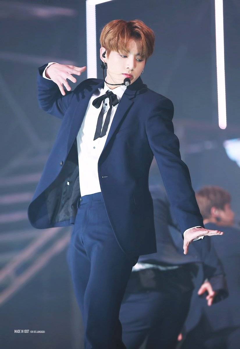 Jungkook | Scrolller