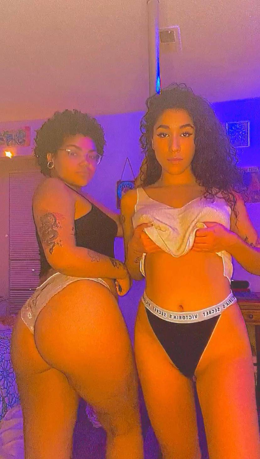 just 2 brown baddies | Scrolller