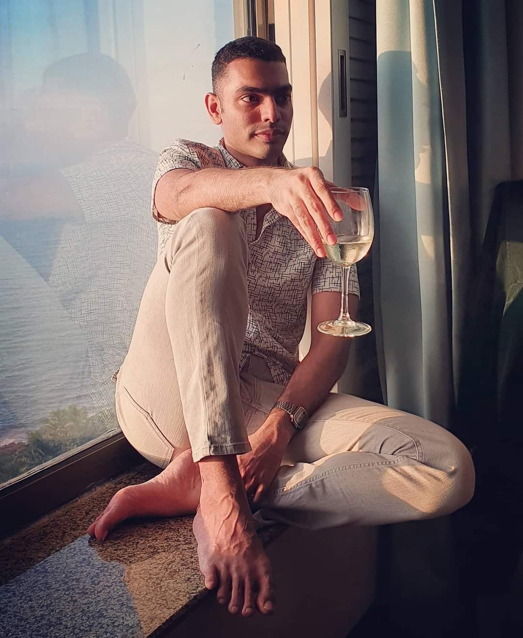 Just a nice little man, sippin his wine | Scrolller