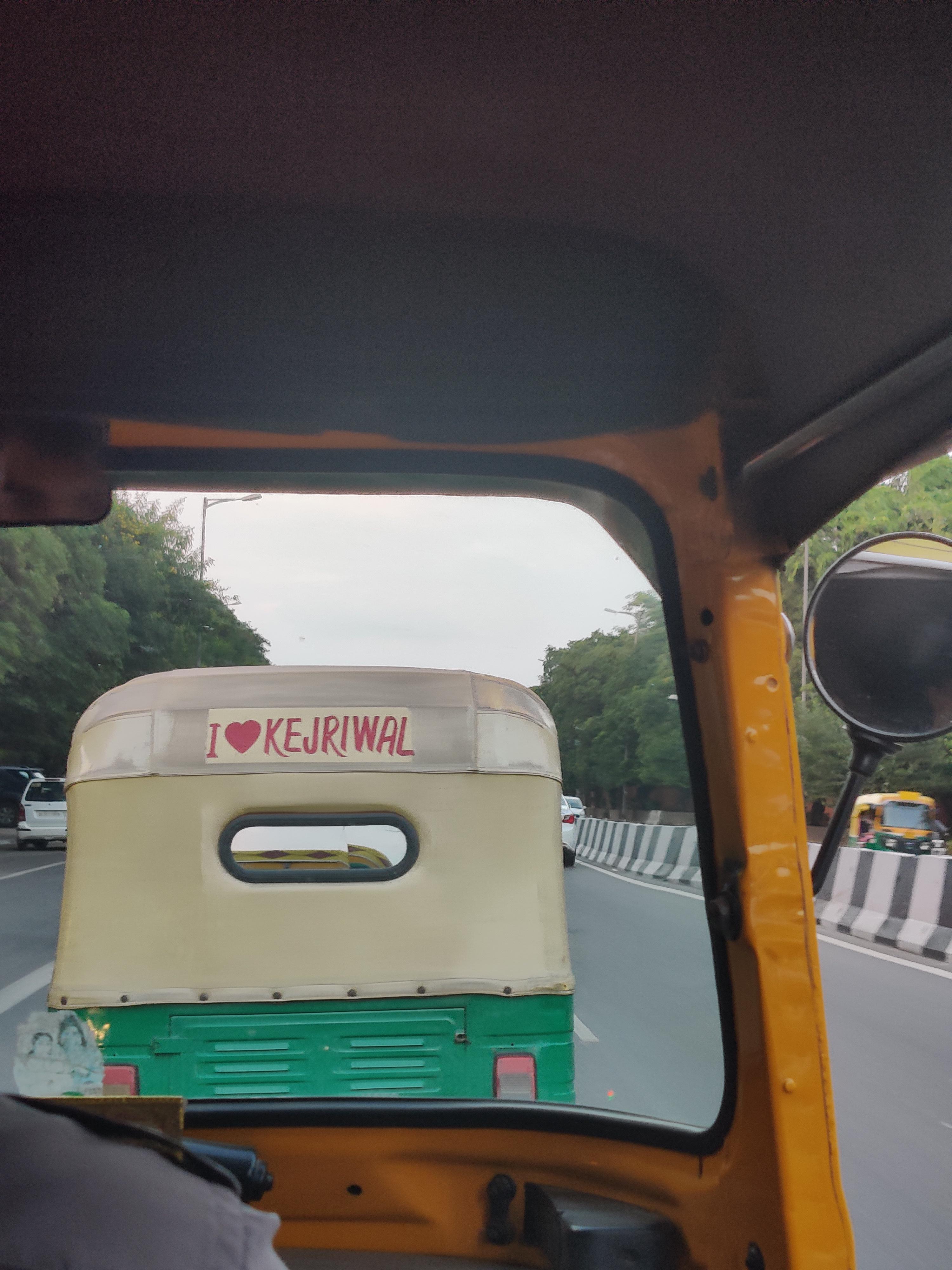 Just Delhi things | Scrolller