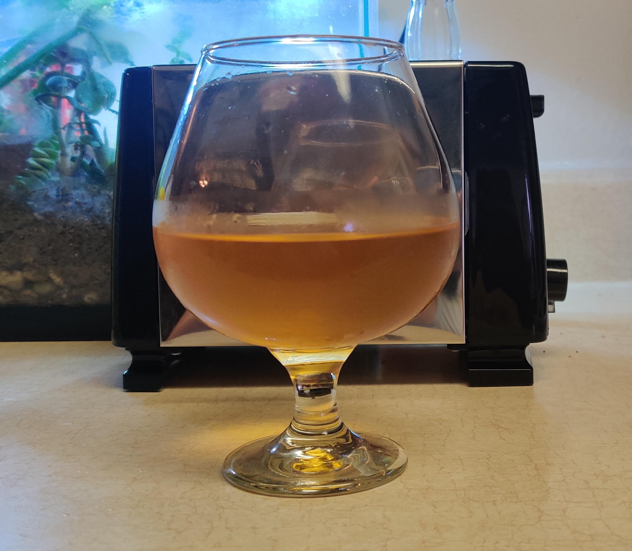 Just finished my first mead! A dry traditional. | Scrolller