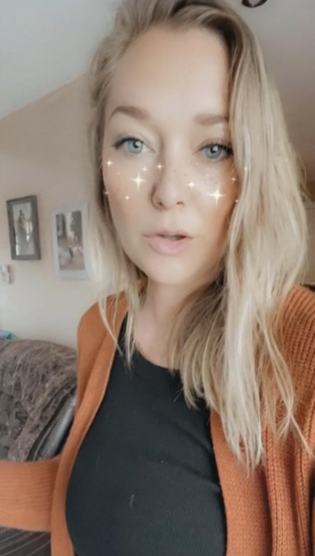 Just saying hi! | Scrolller