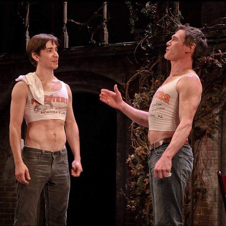 Justin Jacob Long - American Actor | Scrolller