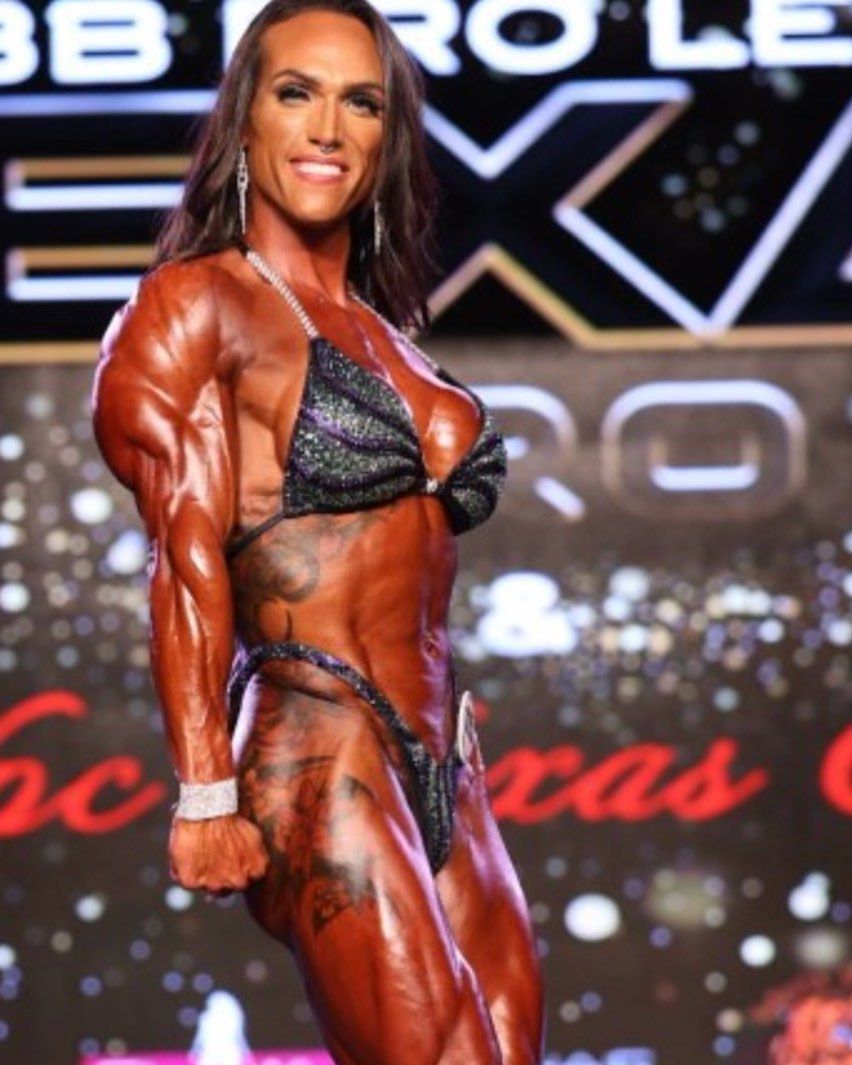 Justine Albert | Scrolller