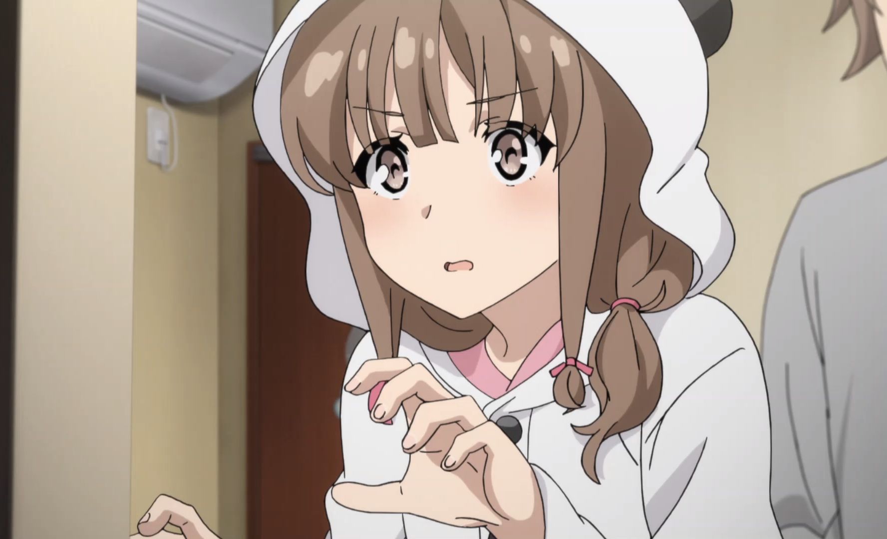 Kaede looks adorable when she's flustered | Scrolller