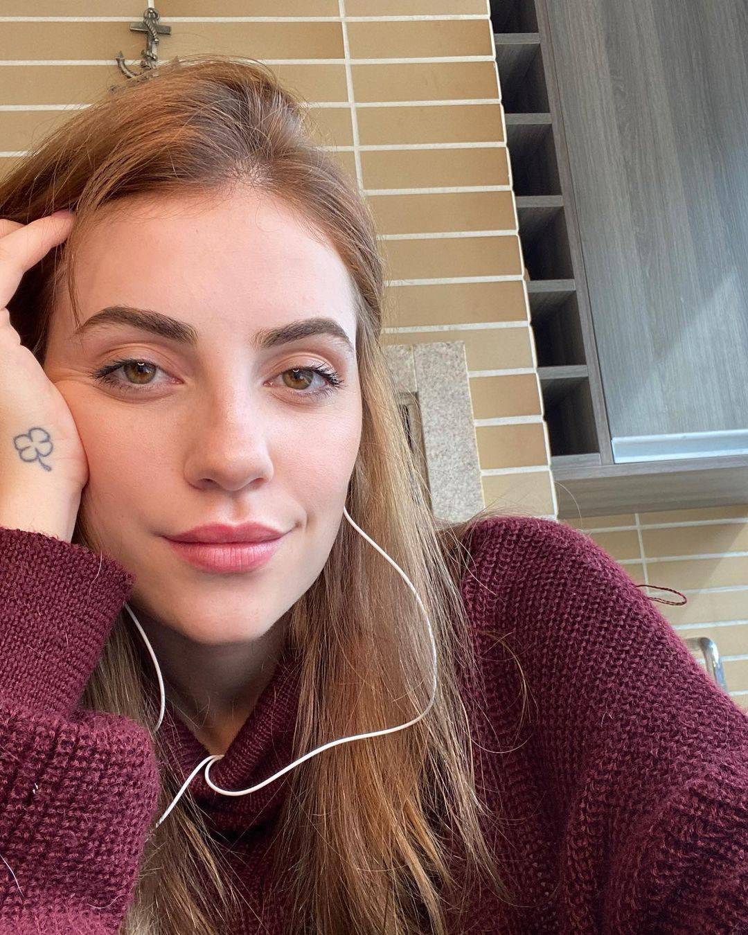 Karol Queiroz | Scrolller