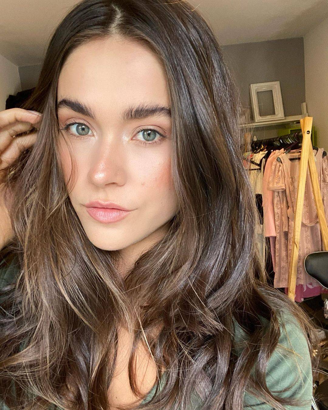 Karol Vasconcelos | Scrolller