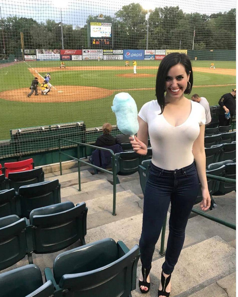 Katie Katro - ABC 6 Philadelphia | Scrolller