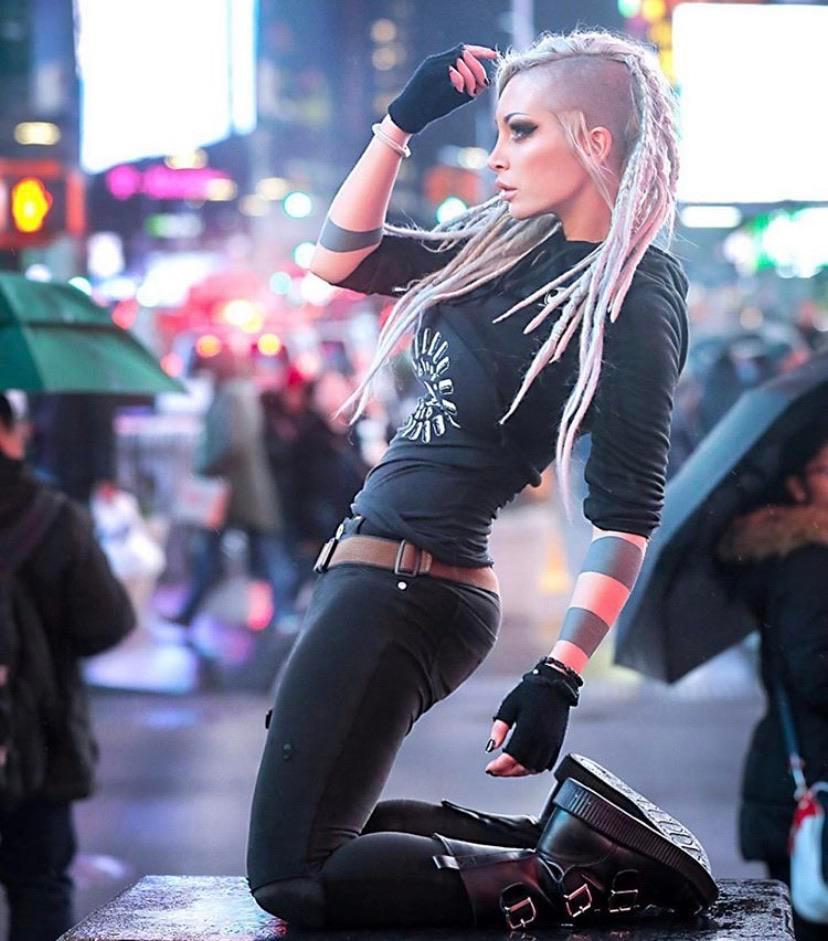 Kato Rising | Scrolller