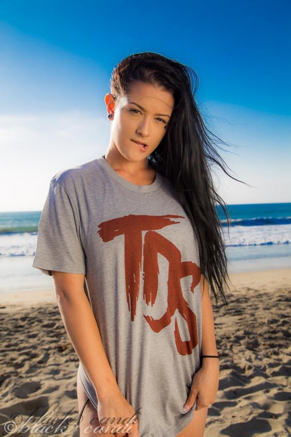 Katrina Jade | Scrolller