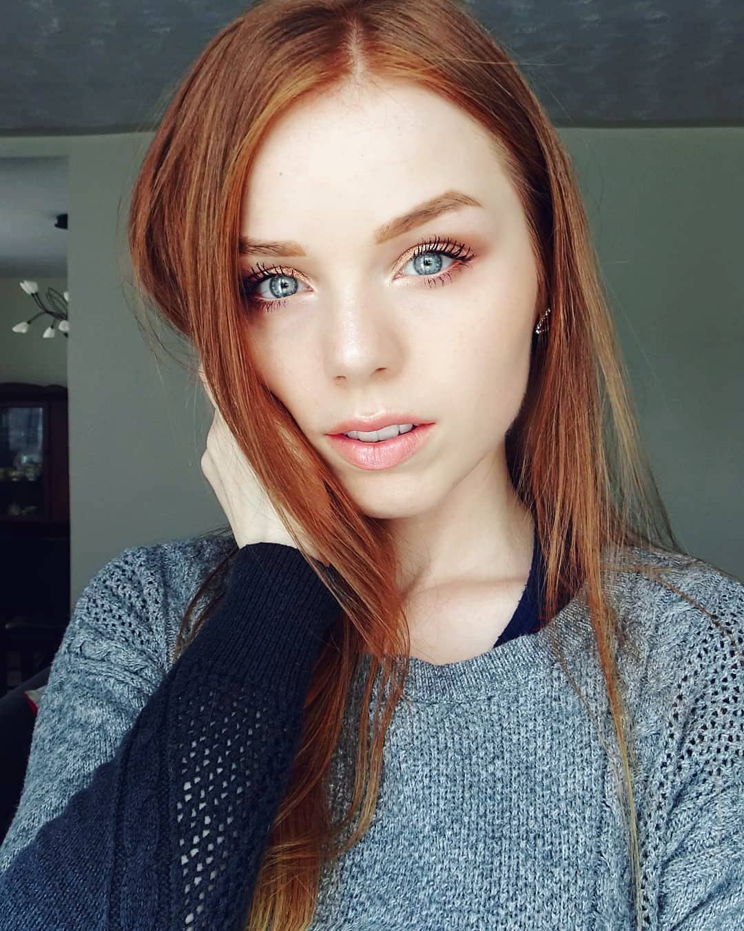 Kaylee Kapital Scrolller