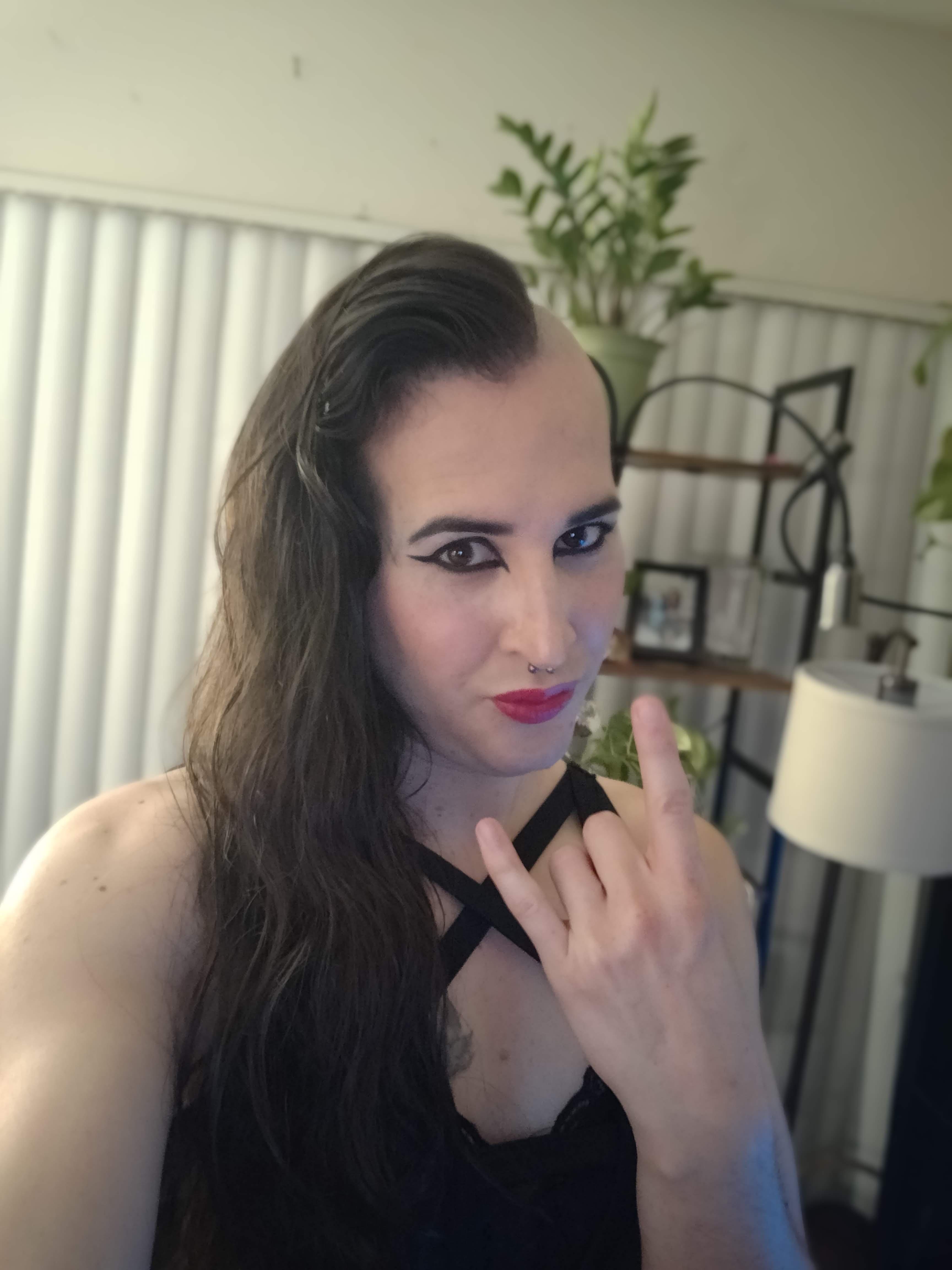 Keeping it metal \M/ | Scrolller