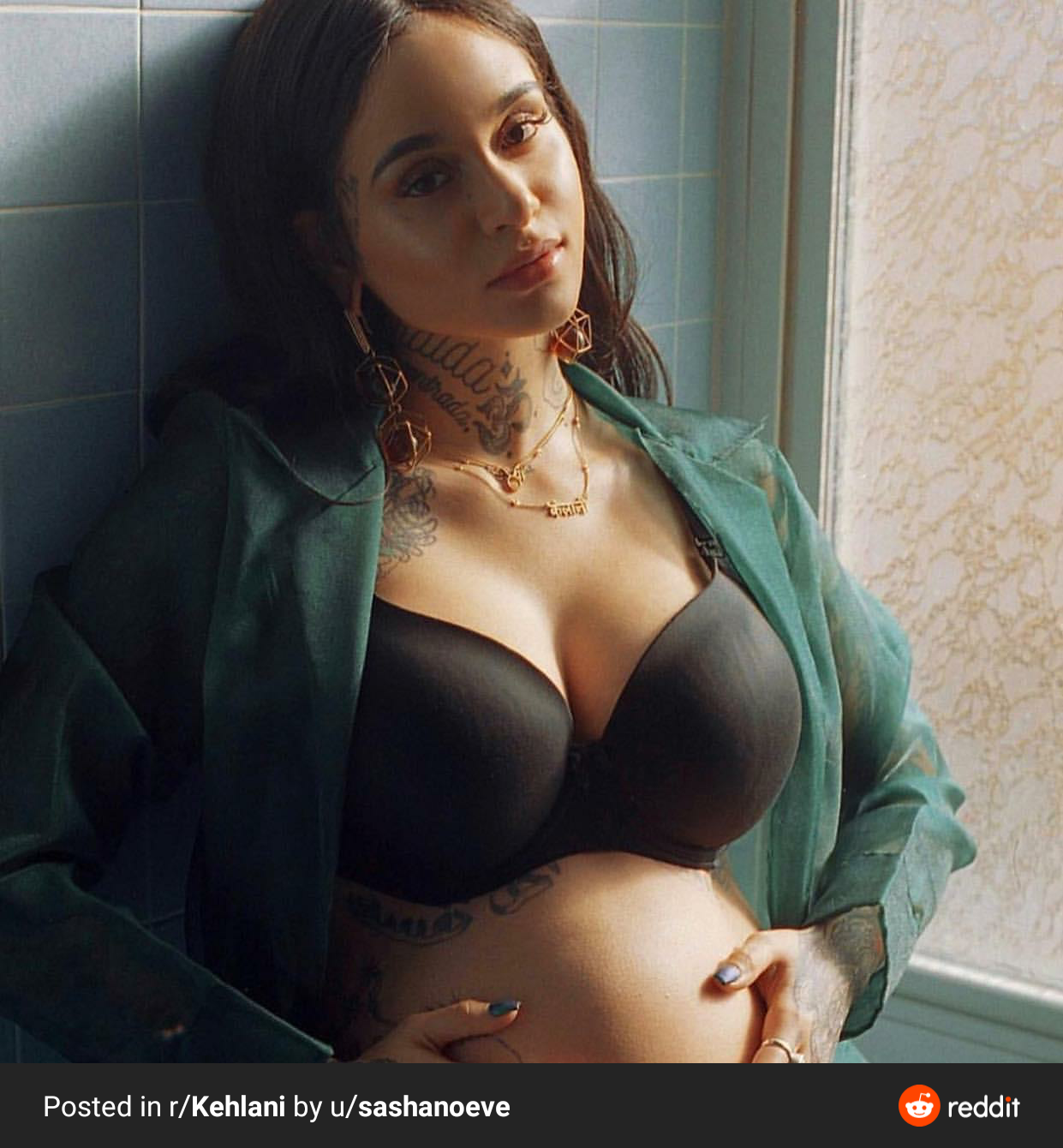 Kehlani | Scrolller