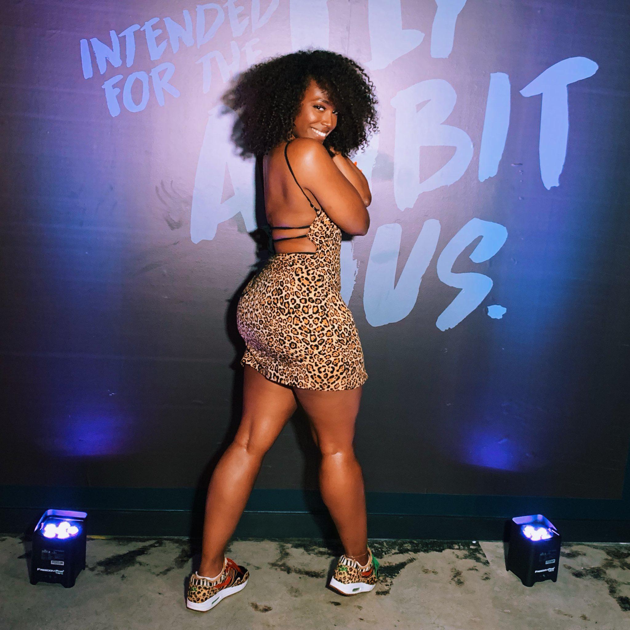 Kick Game Proper | Scrolller