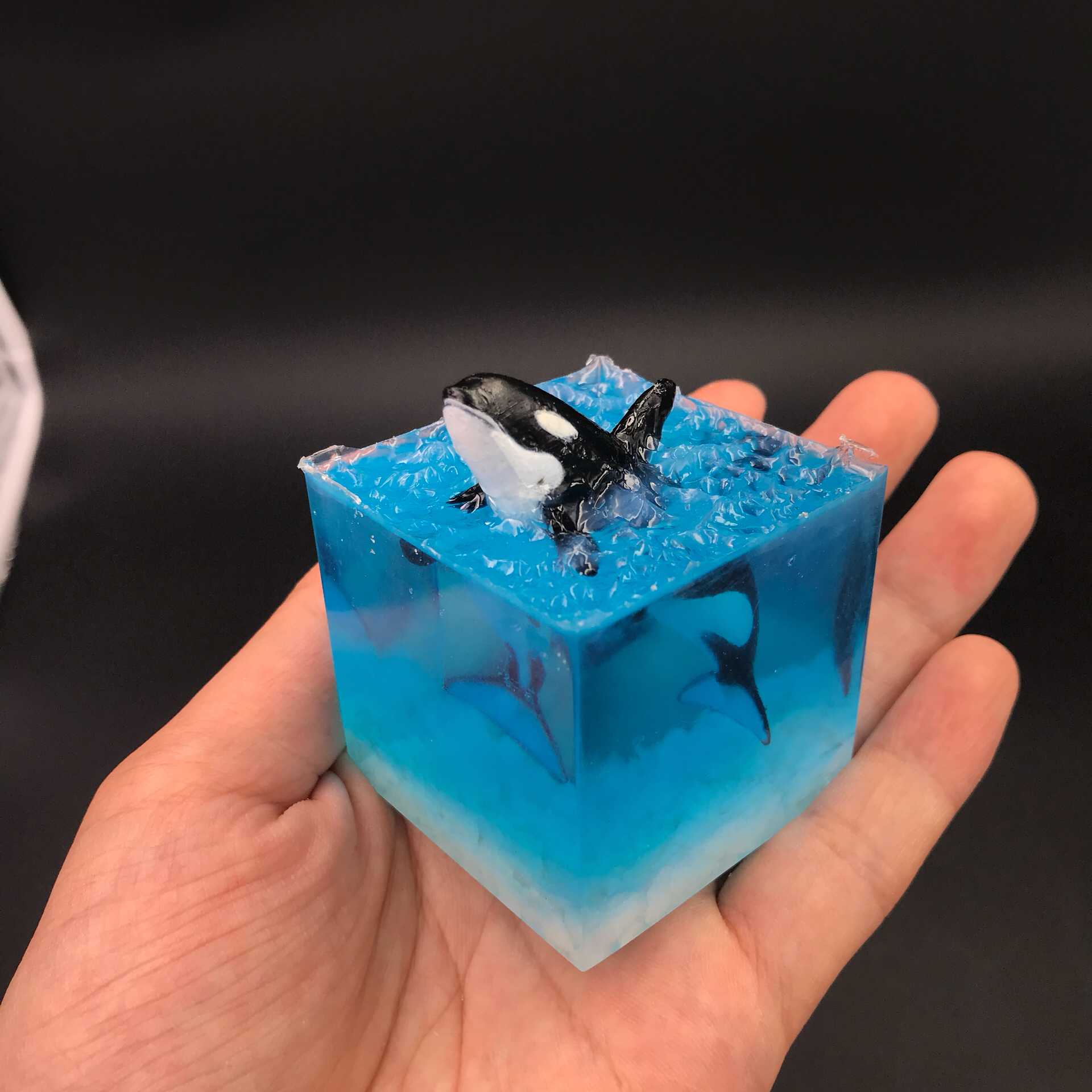 Killer whale resin diorama | Scrolller
