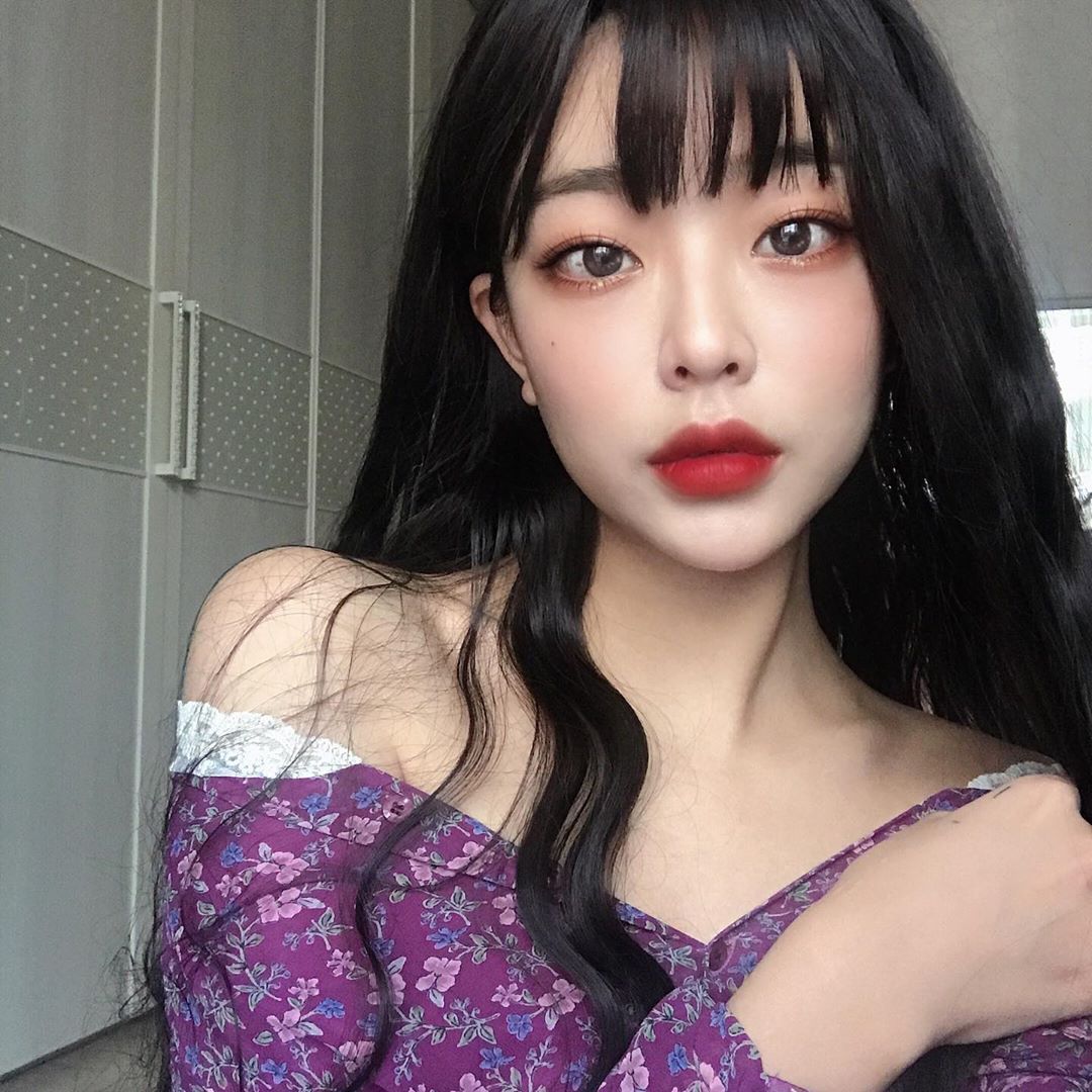 Kim Sarah @sarah_x_life | Scrolller