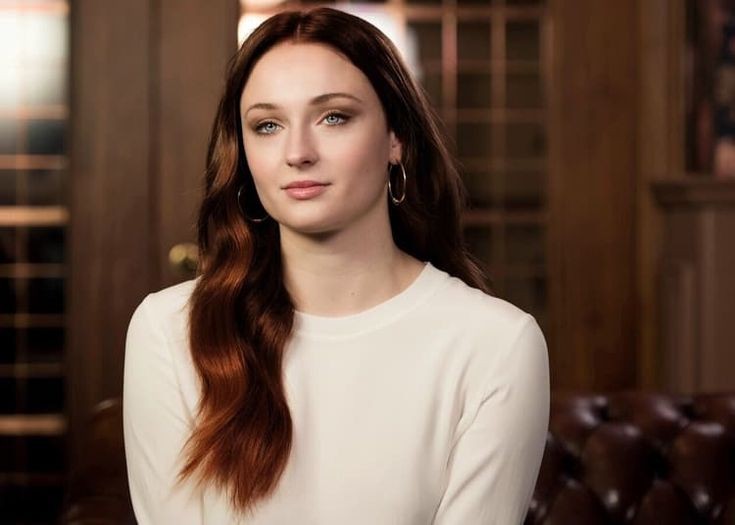 Kissed by fire | Scrolller