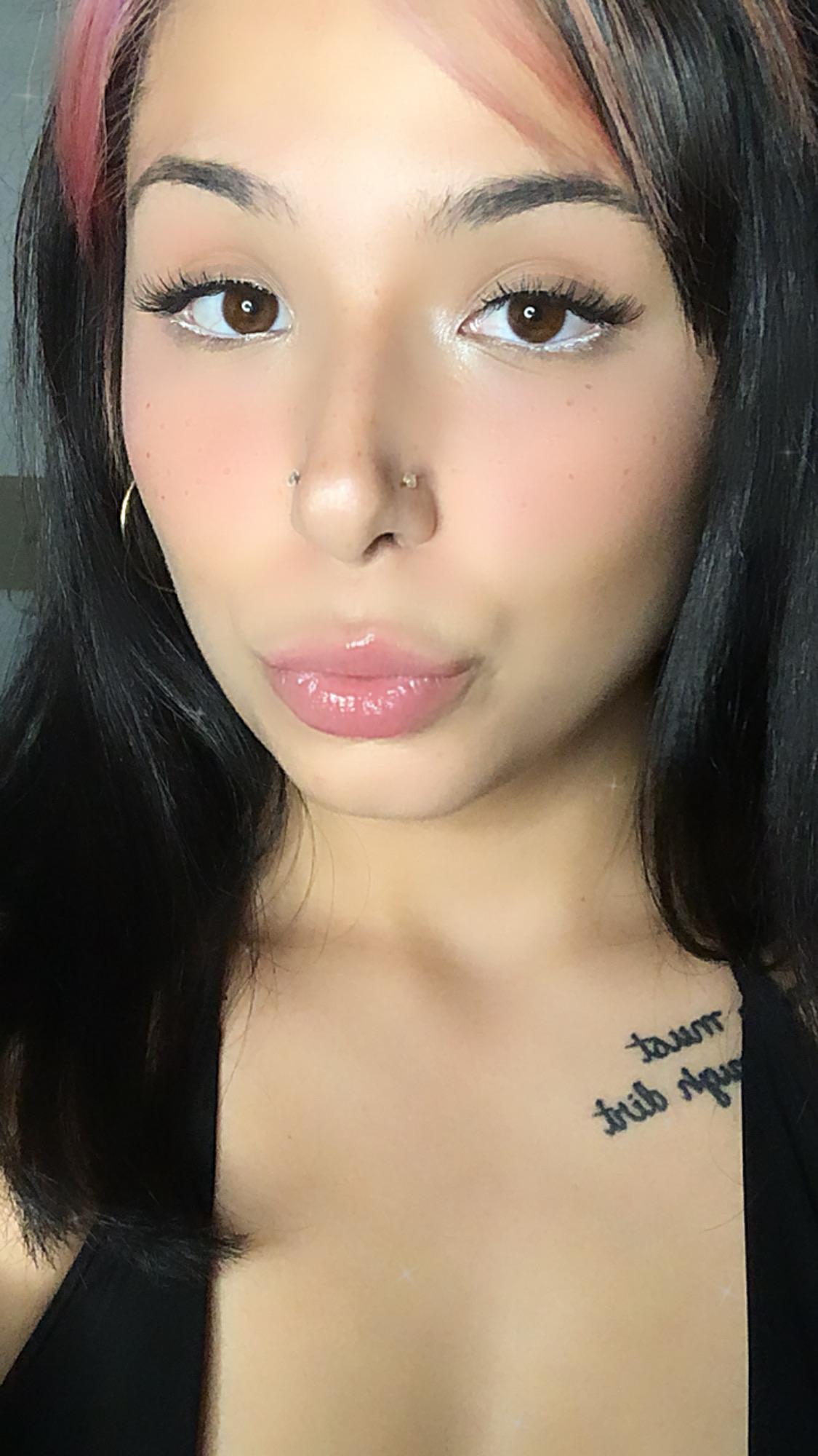 I’m actually 1 fan away from 100 can some1 go support me👑 OnlyFans @ isvbellarvmos | Scrolller