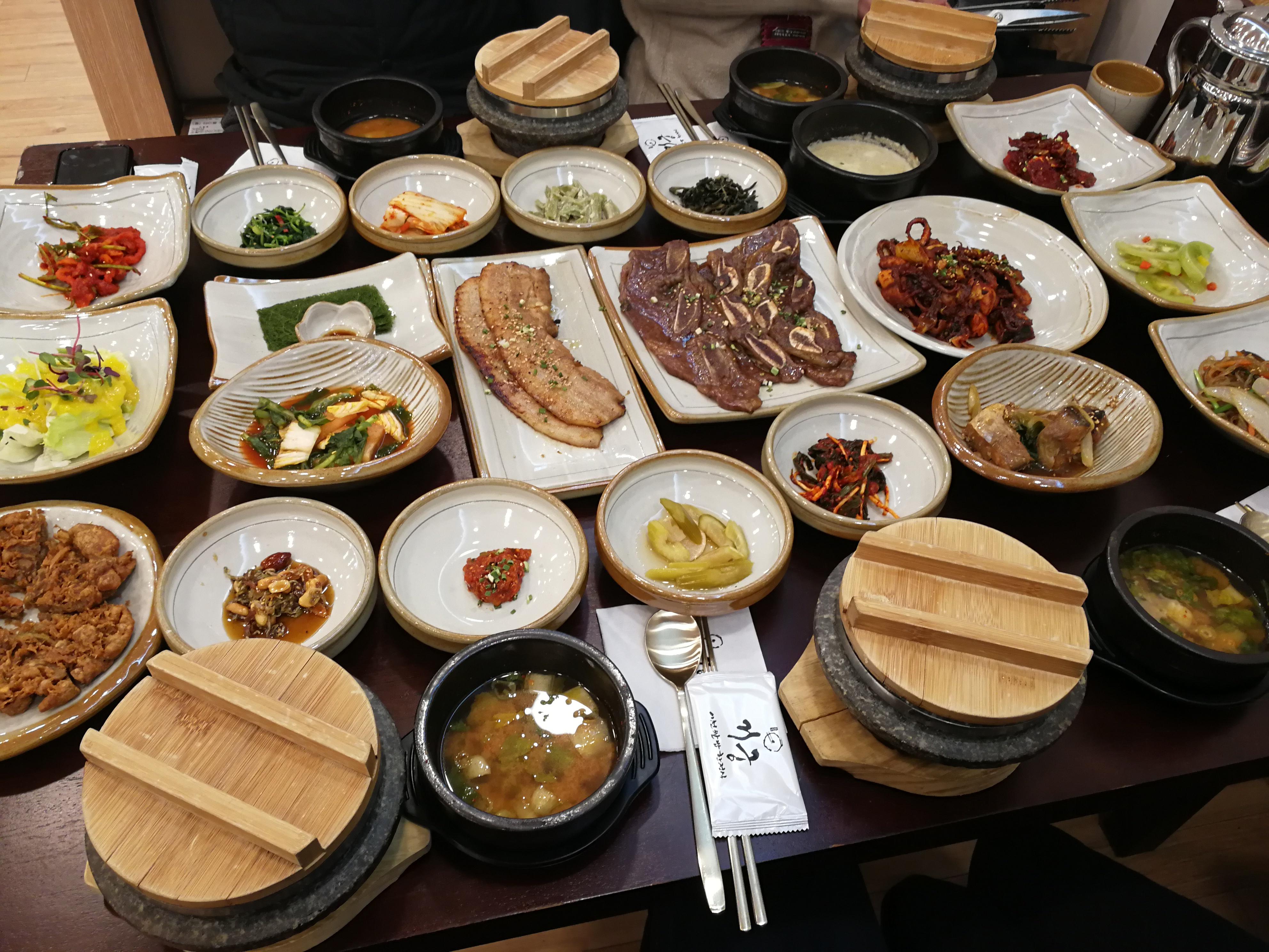한정식 korean full-course meal | Scrolller