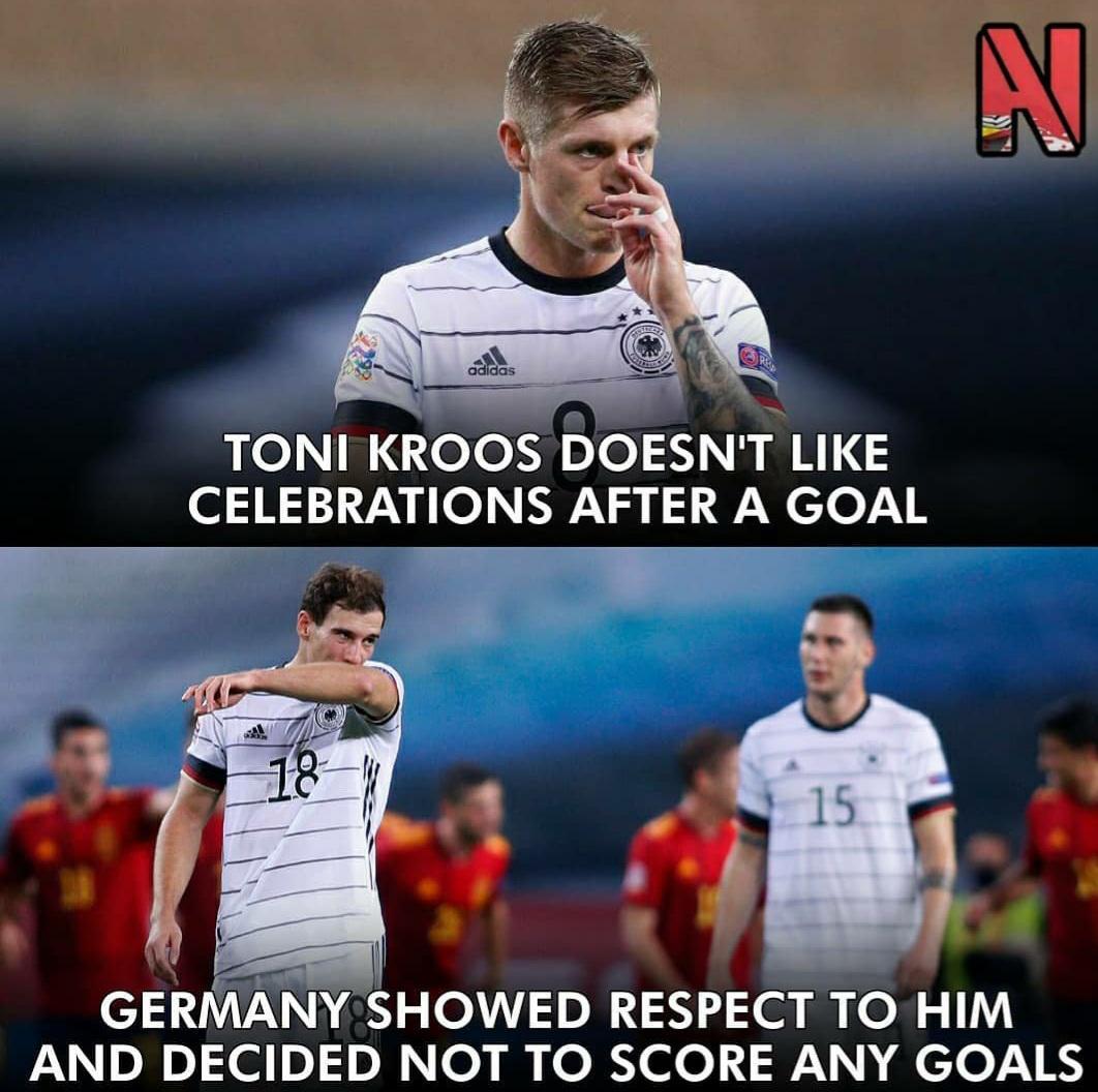 Kroos OP | Scrolller