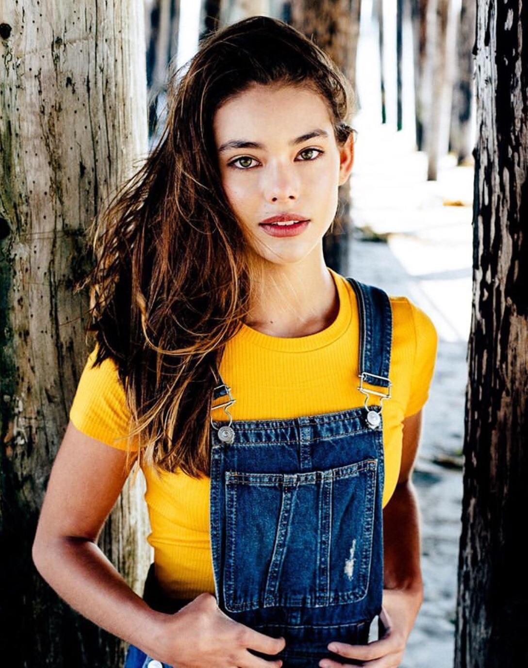 Laneya Grace | Scrolller