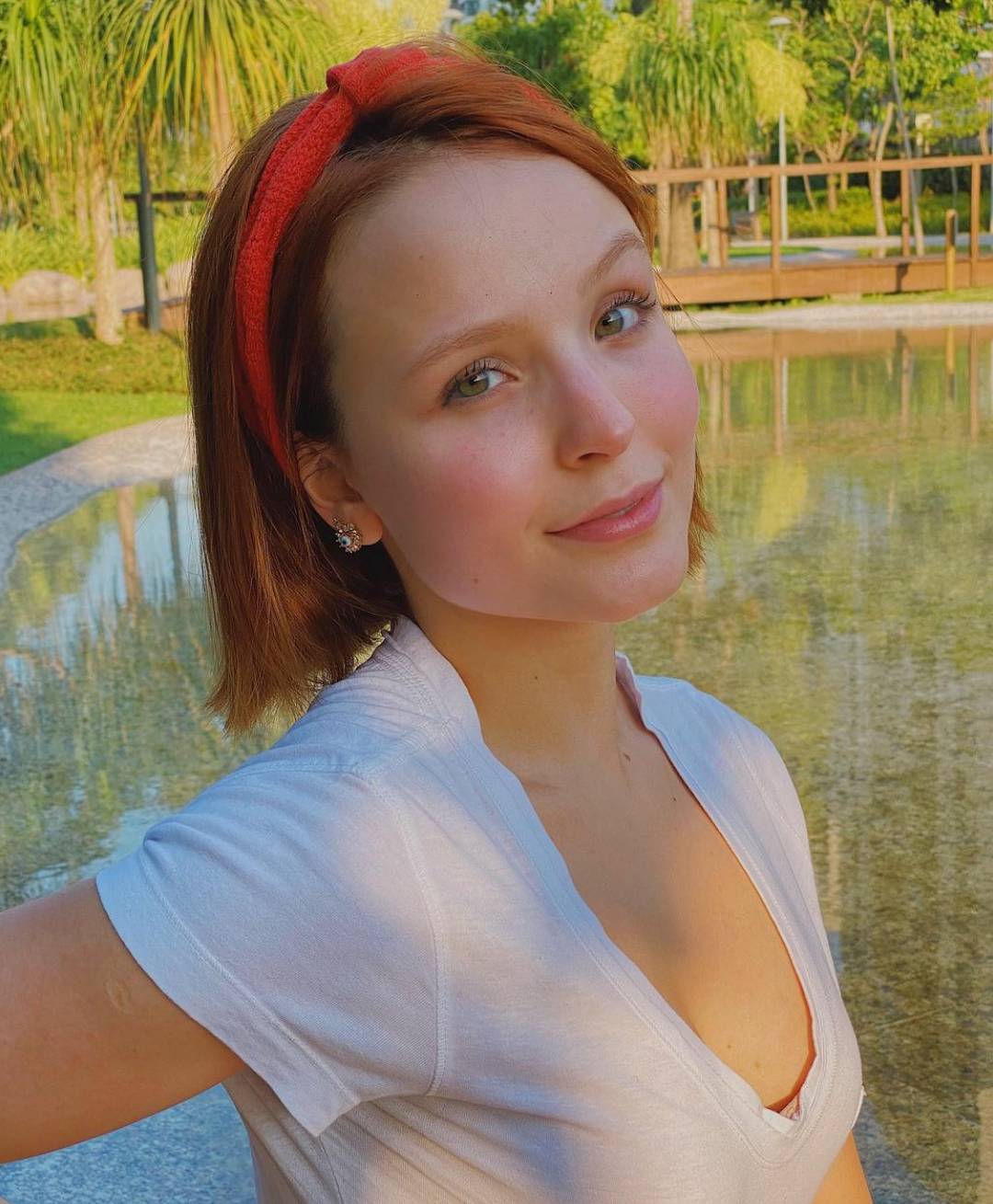 Larissa Manoela | Scrolller