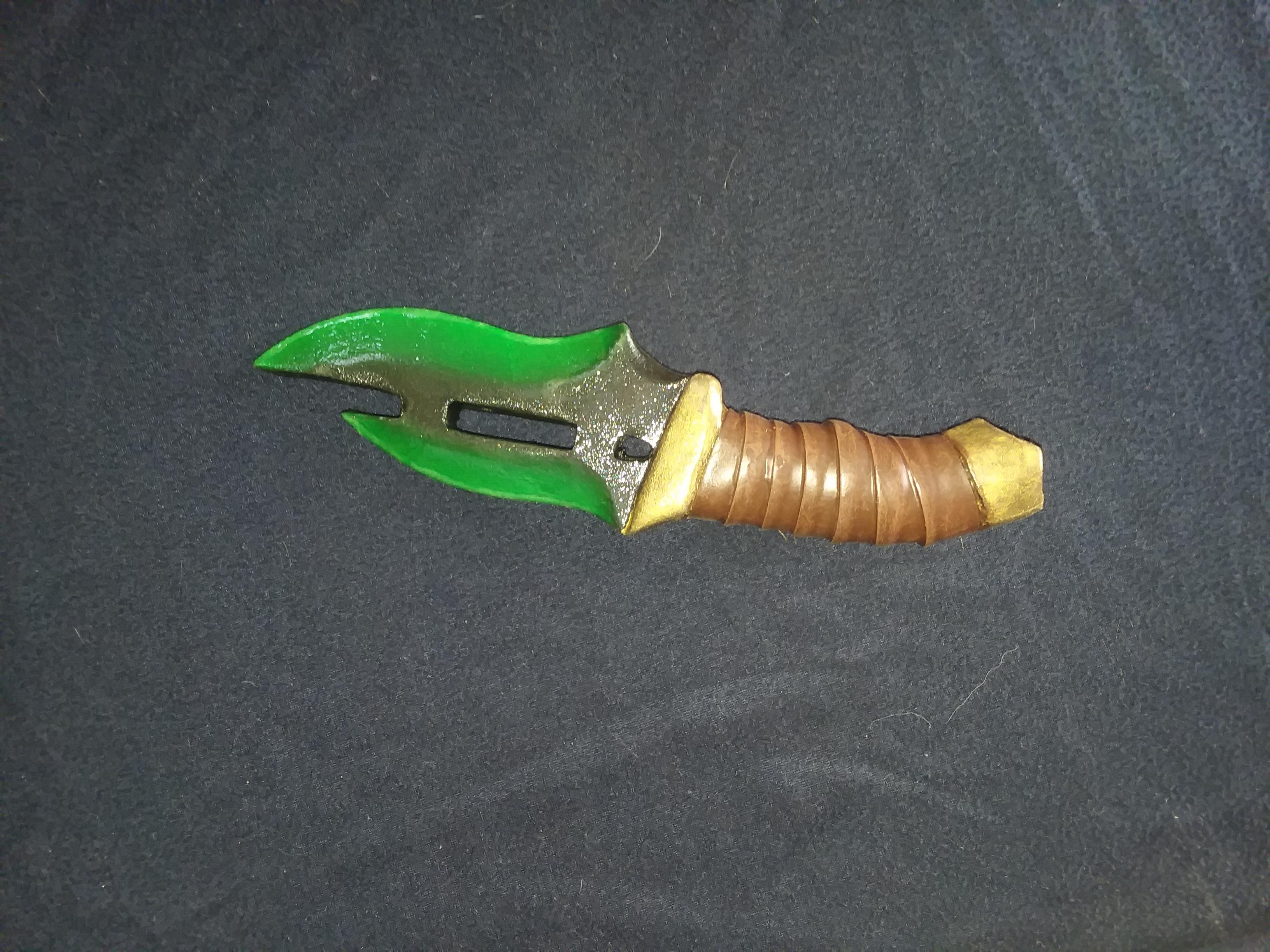 Larp dagger | Scrolller