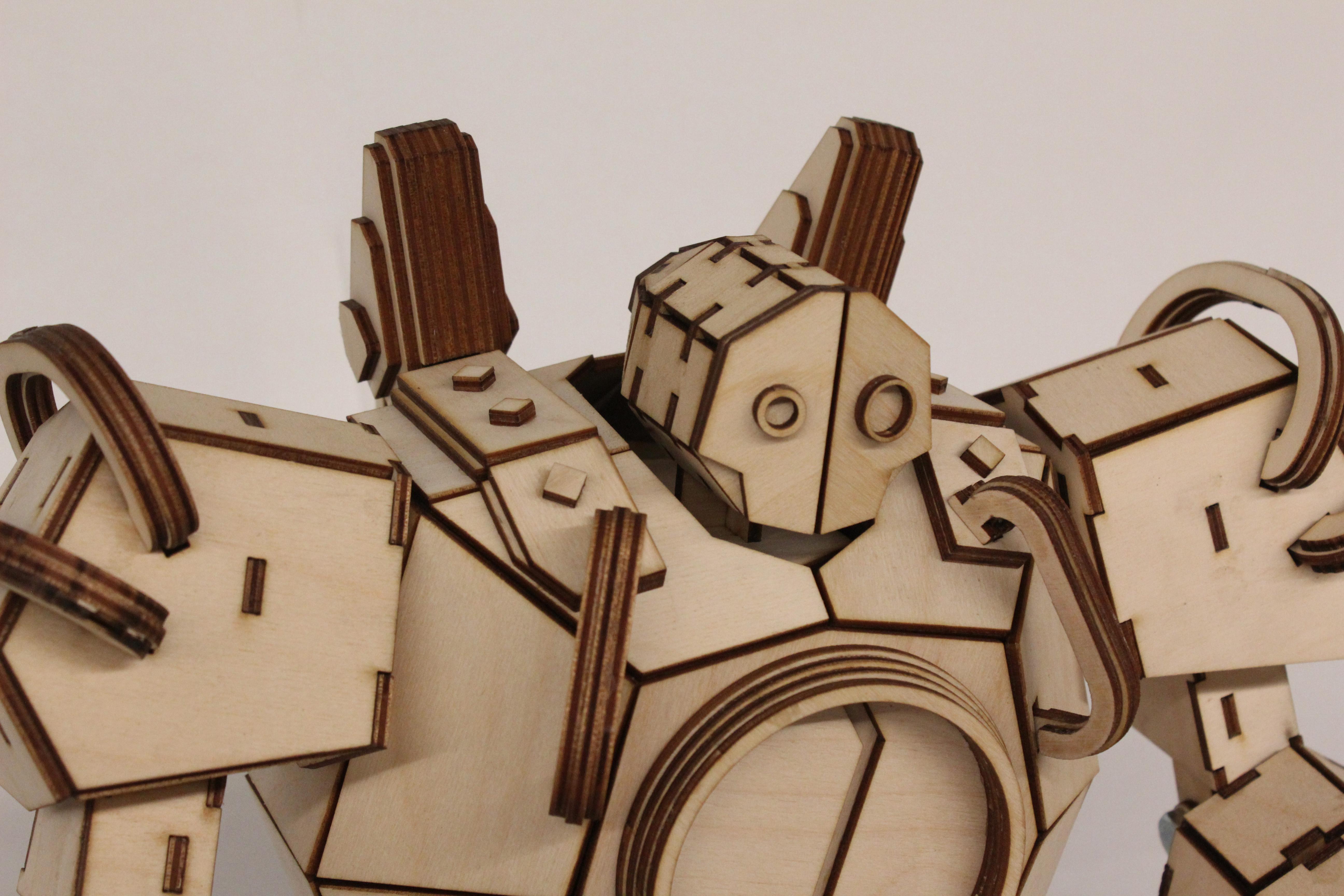 Lasercut game character (Blitzcrank) 500+ pieces! | Scrolller