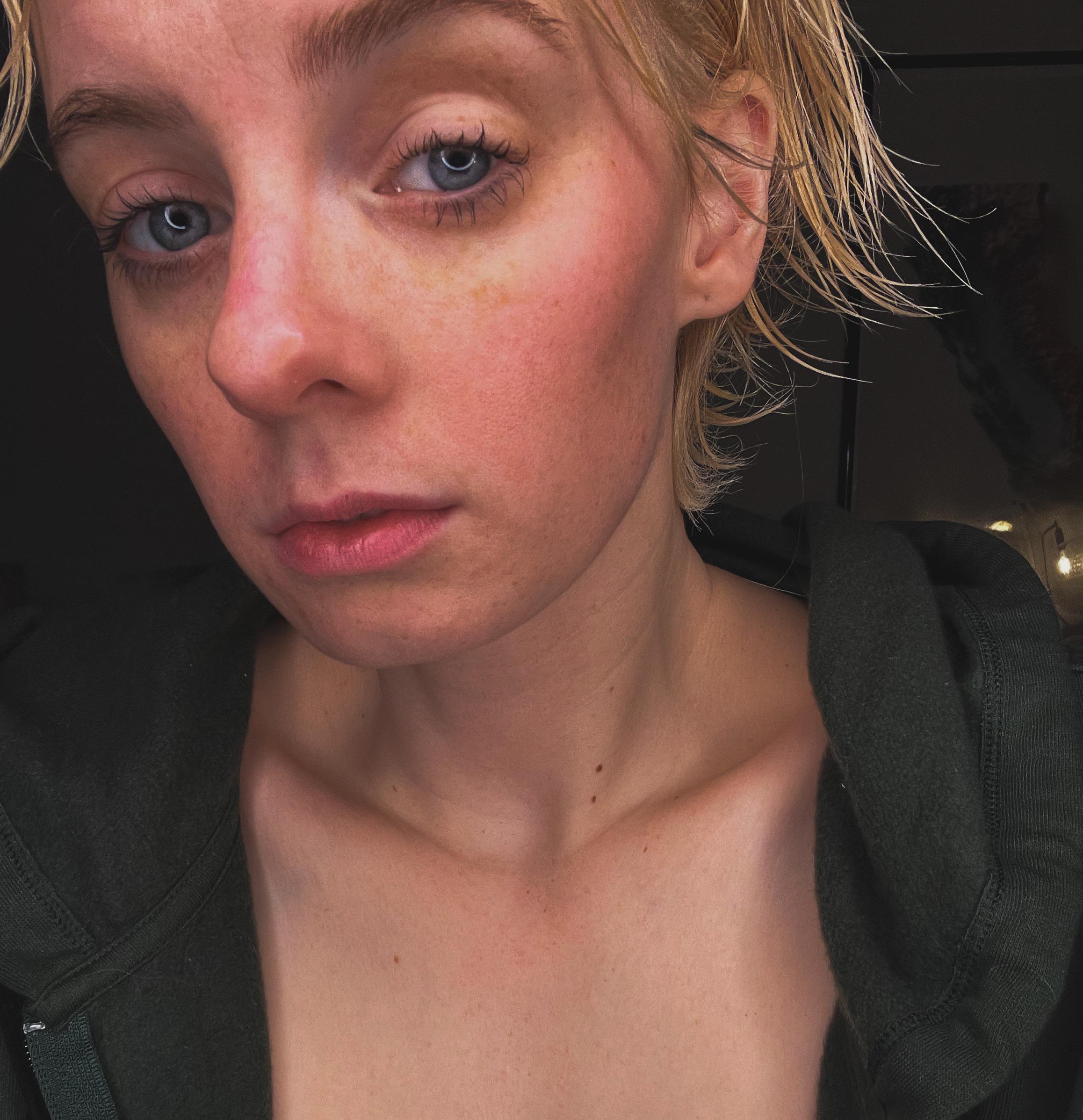 Last minute selfie before bed. | Scrolller