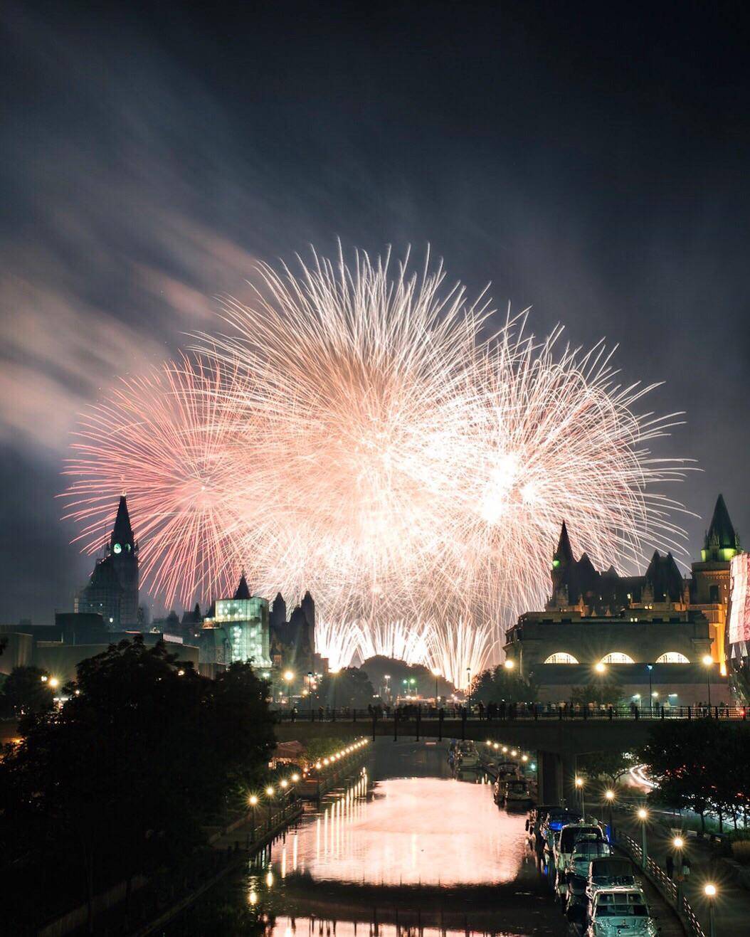 Last nights fireworks from Laurier Bridge | Scrolller